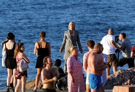 Pamela Anderson Nip Slip Photos Thefappening