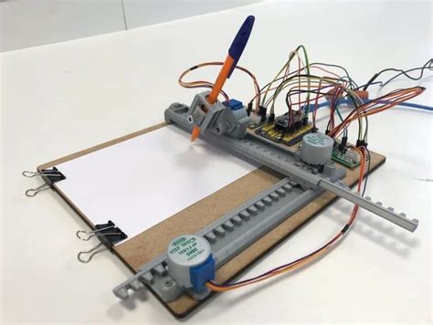 Simple Cnc Plotter For Drawing Increased Drawing Area And Reduced Weight
