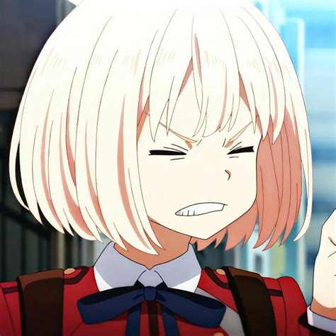 Nishikigi Chisato Gambar Anime Gambar Wajah Gambar Gelap