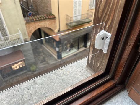 Support Bracket Plexiglass Protection By Guarisal Makerworld