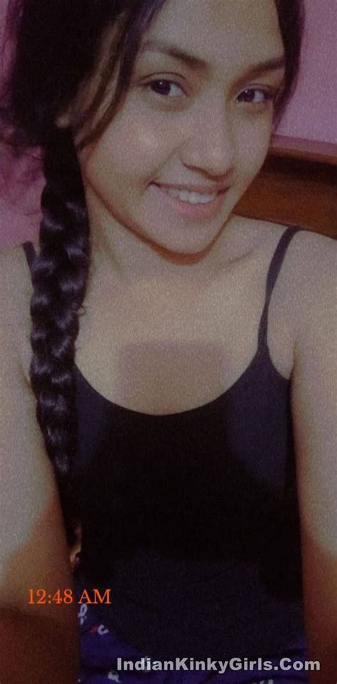 Maandbehen Beautiful Bangladeshi Girlfriend Nude In Bed001 Porn Pic