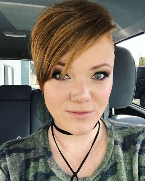Younique Makeup Shaved Sides Shaved Hair Undercut Pixie Hairstyles