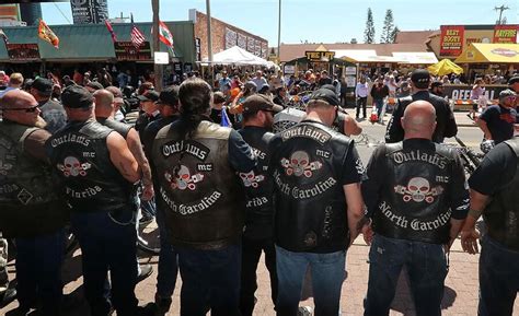 How Are Women In Motorcycle Clubs Treated