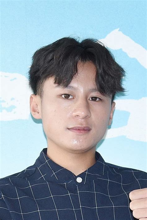 Yukan Losing Biografía Mejores Películas Series Imágenes Y