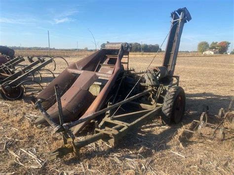 Two Row Pull Type Picker Metzger Property Services Llc