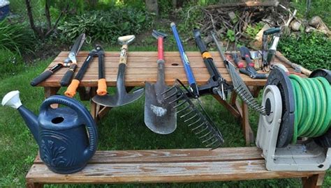 وسایل باغبانی انواع آن معرفی بورس لوازم باغبانی