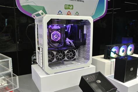 Cooler Master Introduceert Qube 500 Atx Zelfbouwbehuizing Met Platte Verpakking Computer