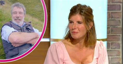Amanda Owen Makes Admission About Clive Split