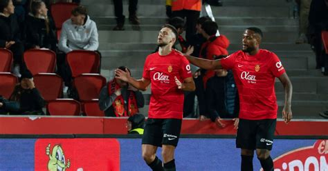 El Mallorca Se Adelanta En La Primera Parte Con Un Gol De Copete 1 0