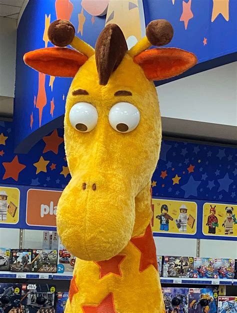 Toys R Us Coming To Newbury Town Centre