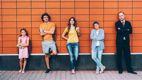 Managing Multigenerational Project Teams