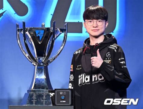 롤드컵 사상 첫 한국 결승 임하는 ‘페이커 이상혁 V4 금자탑 달성할까 Zum 뉴스