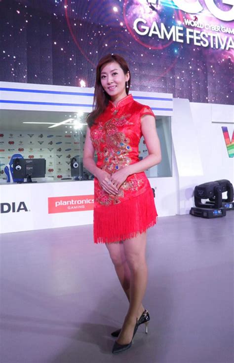 정소림 43세 나이 무색한 최강 동안 경제 기사 더팩트