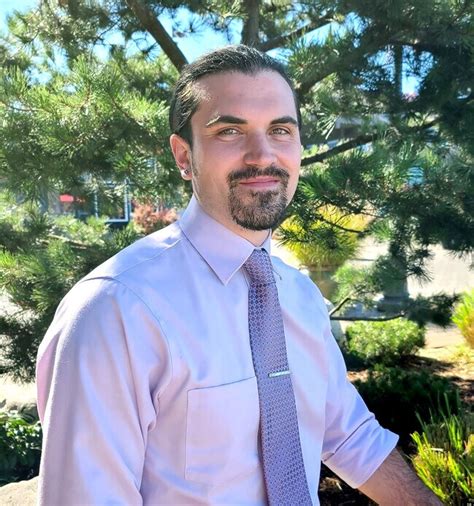 Joshua Potter Real Estate Agent In Seattle Wa