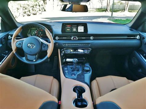 Interior Toyota Supra 2024