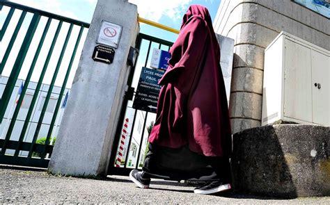 Abaya En France On Vous Explique La Pol Mique Sur Cette Robe