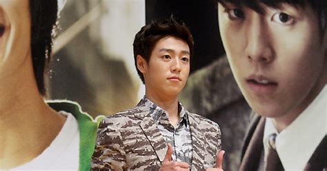 [포토엔]이현우 은밀하게 위대하게 기대하세요