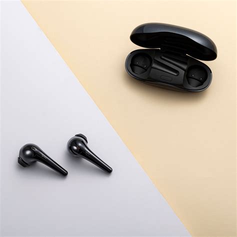 1MORE ComfoBuds 2 True Wireless Headphones (ES303) [Endorsed by Jay Ch ...