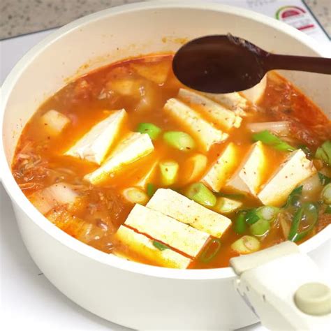 보글보글 참치찌개 초간단 레시피 ♥엄마요요리 참치김치찌개 Moms Cooking Tuna Kimchi Stew Youtube