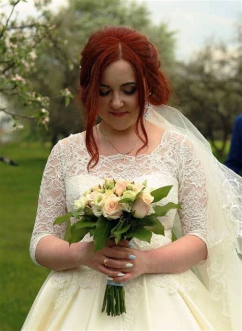 Весільна сукня — ціна 2000 грн у каталозі Весільні сукні Купити жіночі речі за доступною ціною