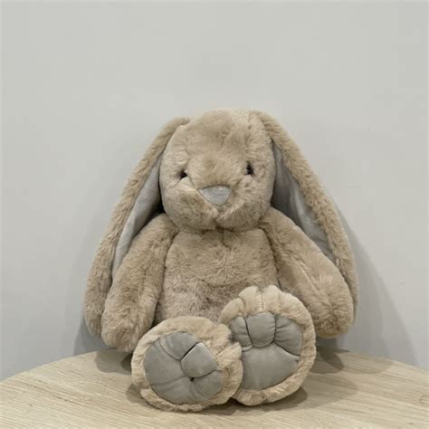 Flopsy The Bunny Embellish Flowers Plant Bar