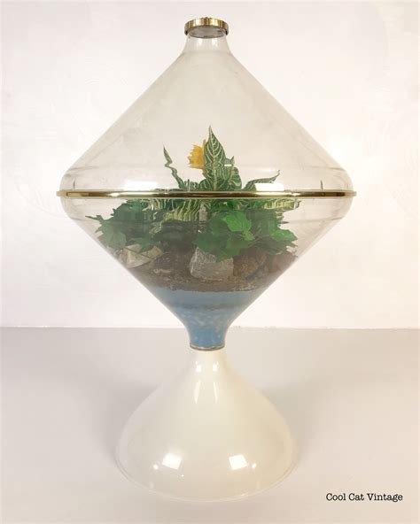 Modern Atomic Plexiglas Terrarium Please See Notes On Shipping