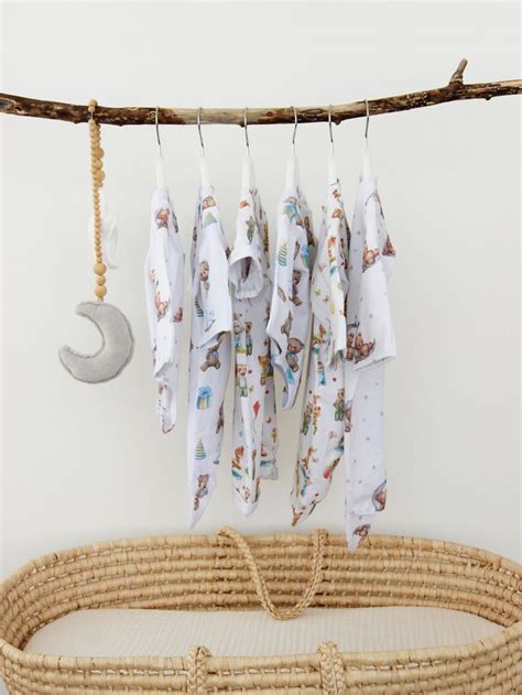 Одяг для новонародженого