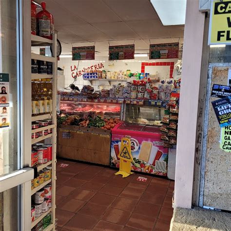 Super Cucas Santa Barbara 626 W Micheltorena St Restaurant Reviews Photos And Phone Number