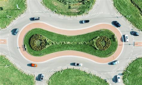 Decoding The Future Unravelling The Intricacies Of Hybrid Cloud Mesh Versus Service Mesh IBM Blog