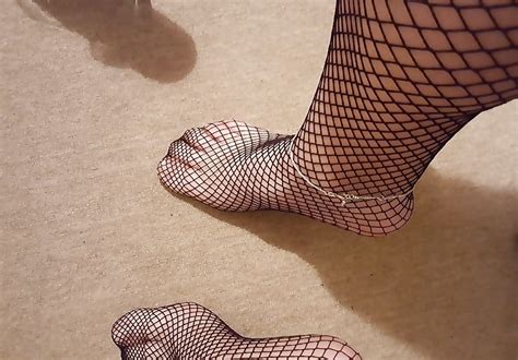 Sexy Heels Fishnet Anklets Feet 13 Pics Xhamster