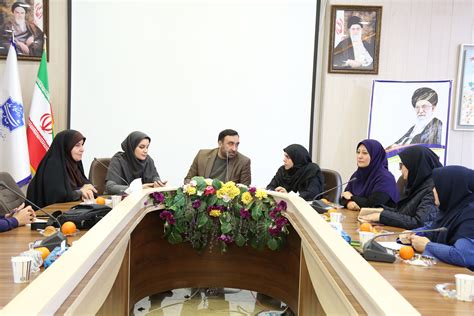 جلسه آموزشی با حضور مدیران کل معاونت آموزش دانشگاه ملی مهارت و رئیس و