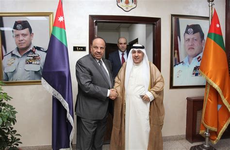 كونا وزير داخلية الأردن يؤكد متابعة اوضاع الكويتيين المقيمين في الاردن