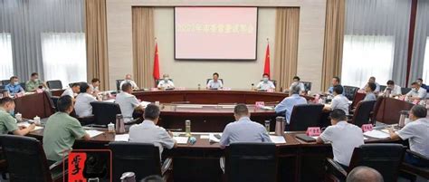 2022年市委常委议军会召开 何平主持并讲话巴中建设国防动员