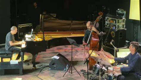 Брајан Марсела „Јо јо бенд“ Милагрос Пињера во Скопје за Меѓународниот ден на џезот Вечер