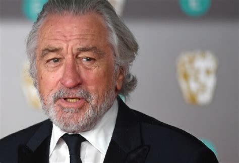 Разкриха каква е причината за смъртта на внука на Робърт де Ниро Фактор