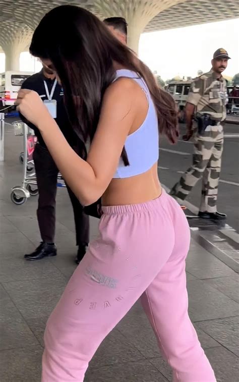 Nora Fatehi Hot Edit🥵 Rnorafatehifc