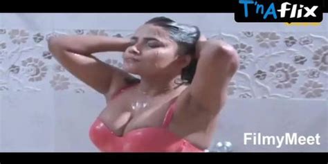 Mishti Basu Butt Breasts Scene In Riti Riwaj Pinjara Tnaflix Com