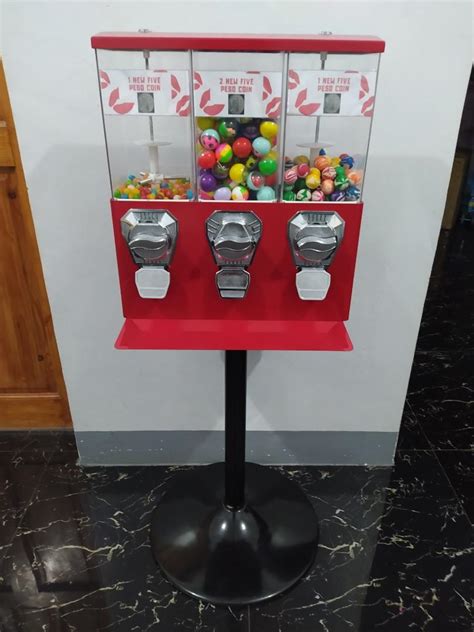 Candy Vending Machine Hobbies And Toys Toys And Games On Carousell