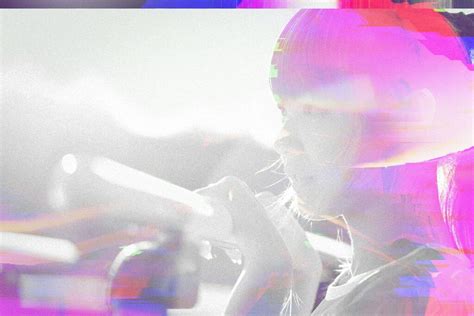 Glitch Effect V1 Masterbundles