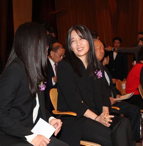 ‘노벨문학상의 힘 ‘한강의 힘은 계속된다…베스트셀러 1위 ‘소년이 온다 서울신문