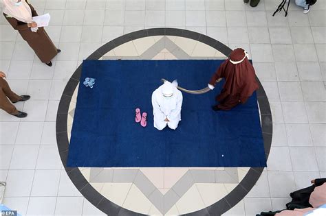Couples Punished With 20 Lashes Of The Cane For Having Sex Outside Marriage In Indonesia Daily