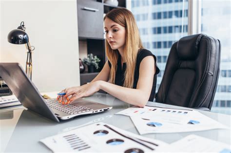 Data Analyst Apprenticeships Programmes Just It