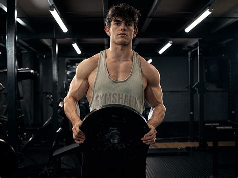 The 5 Best Trap Exercises To Build Big Traps Gymshark Central