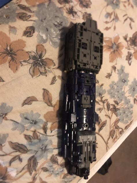 Siege Astrotrain Rtransformers