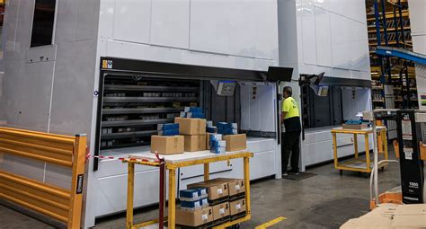 Revolutionising Warehouse Operations Power Of Vlms And Data Driven