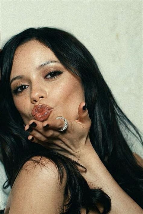 Jenna Ortega Hawtcelebs