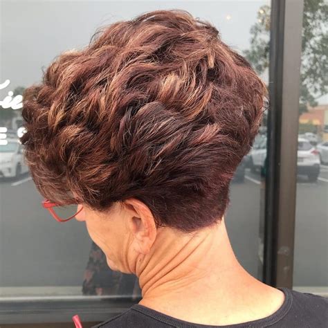 27 Alluring Wedge Haircuts For Women Over 60 Artofit