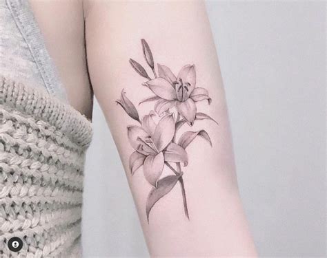 20 Gorgeous Lily Flower Tattoos For Women The Xo Factor