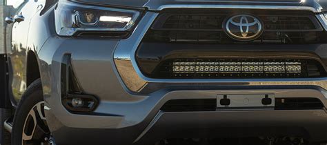 Stedi 2015 Toyota Hilux N80 28 Inch St4k Inch Led Lightbar Inner