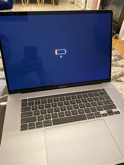 new 16” macbook pro won t turn on help r macbookpro